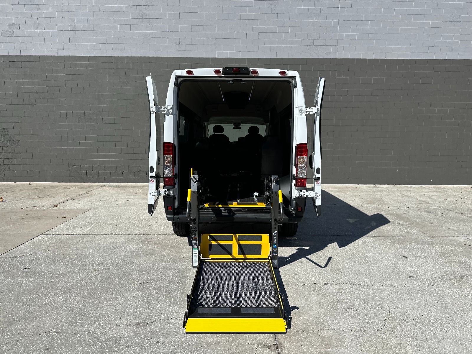 2019 Ram Promaster 2500 Full Size Wheelchair Van