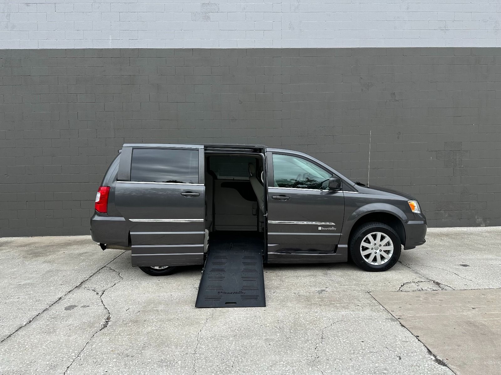 2016 Chrysler Town and Country Wheelchair Access Van
