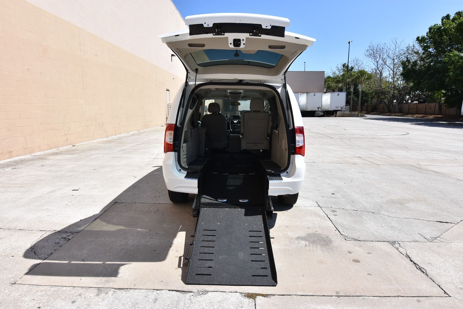 2014 Chrysler Town & Country Touring Rear Entry Wheelchair Van