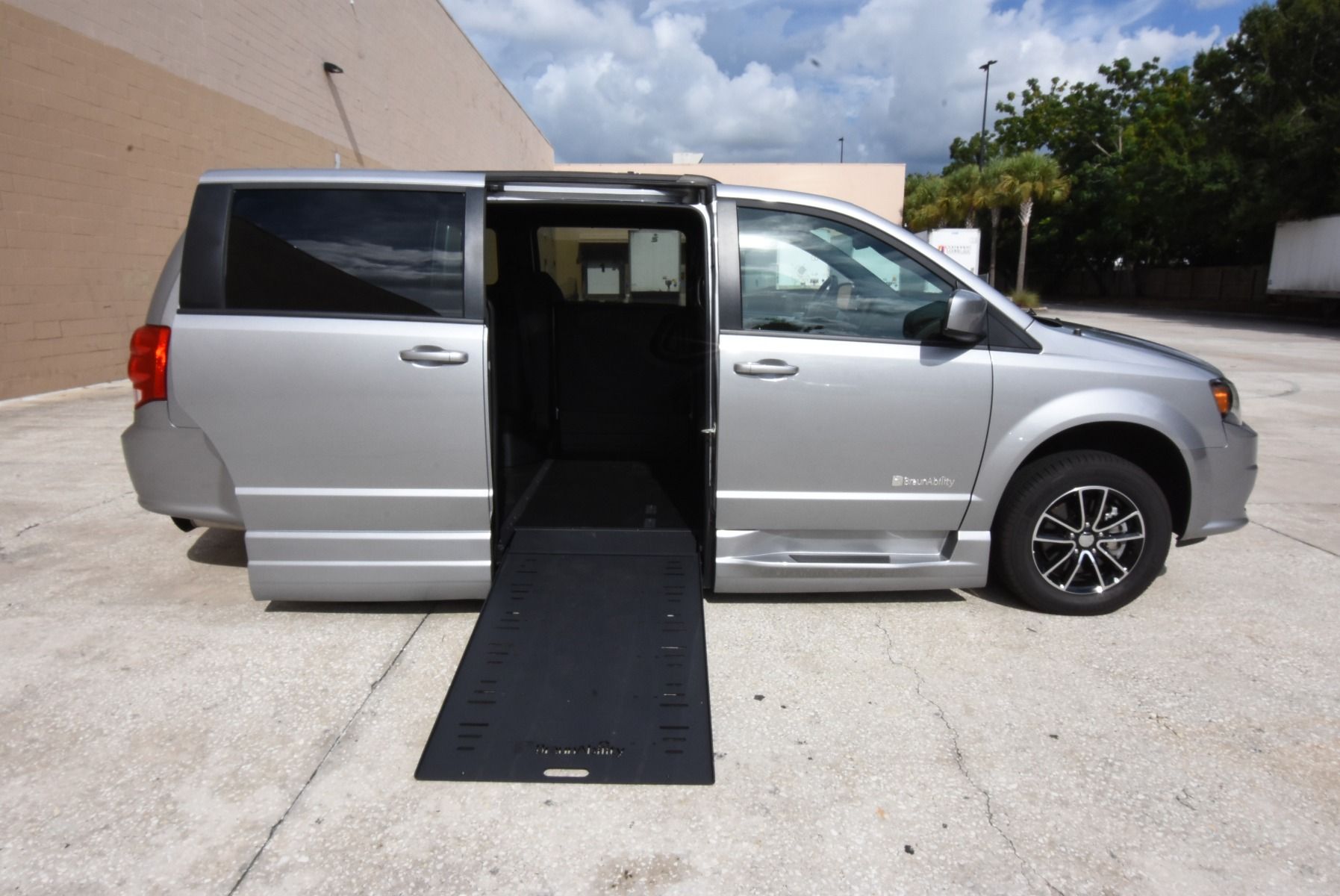 Wheelchair Accessible 2018 Dodge Grand Caravan GT for Sale